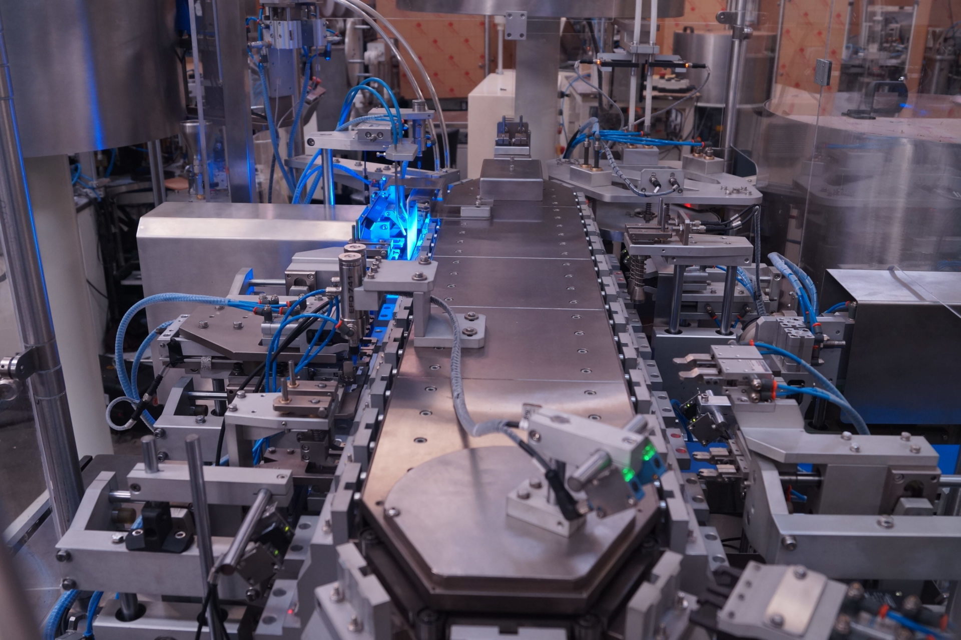 PENTAGON ASSEMBLY AUTOMATION – In Touch With Tomorrow